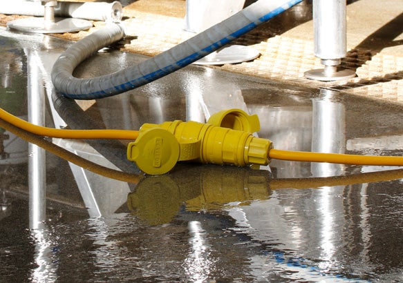 Wetguard® | Leviton