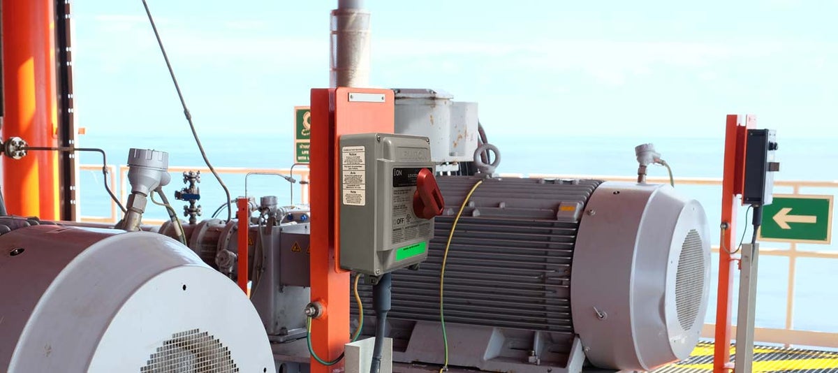 Manual Motor Controllers | Leviton Manufacturing